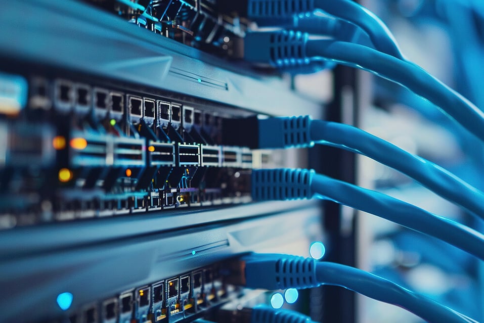 Switch cascading, stacking, and clustering: Understanding the key ... Switch cascading, stacking, and clustering: Understanding the key ...